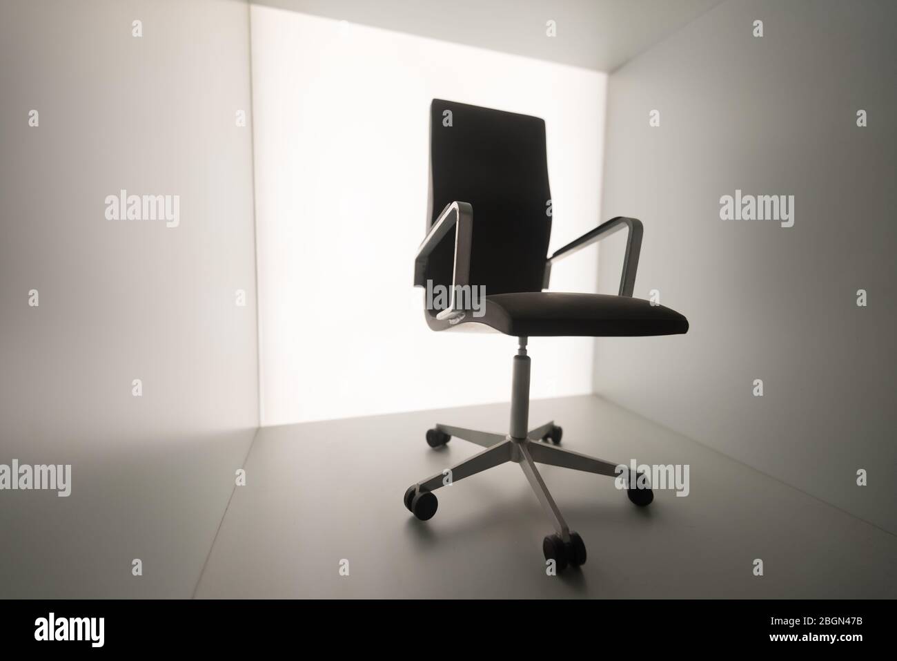 Abandoned office chairs hi-res stock photography and images - Alamy
