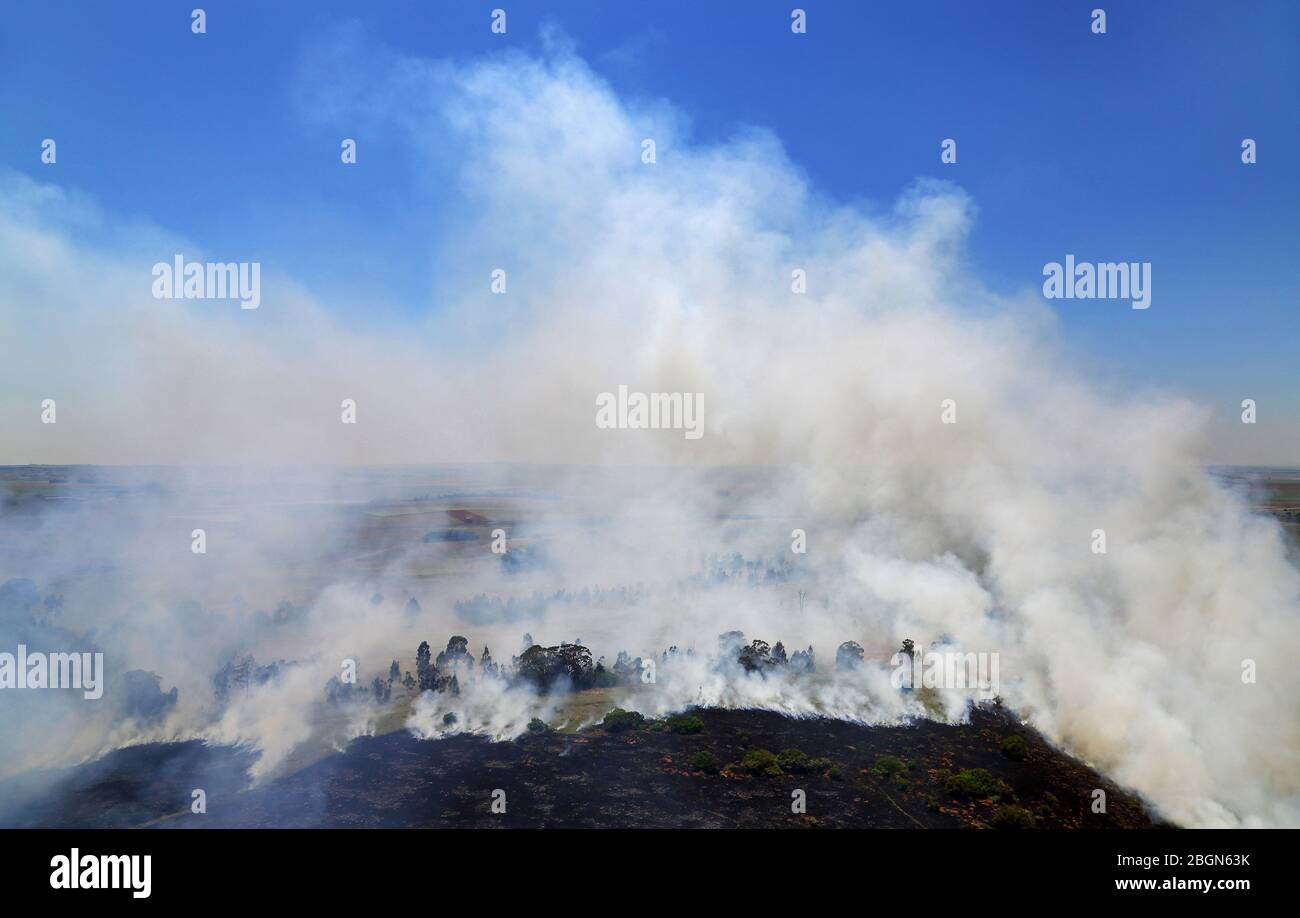 Aerial photo of farming fields on fire Stock Photo - Alamy