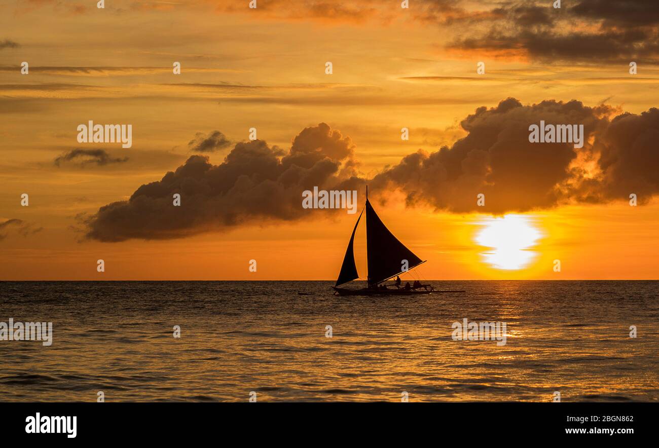 Sunset White beach path on Boracay island, Philippines Stock Photo - Alamy