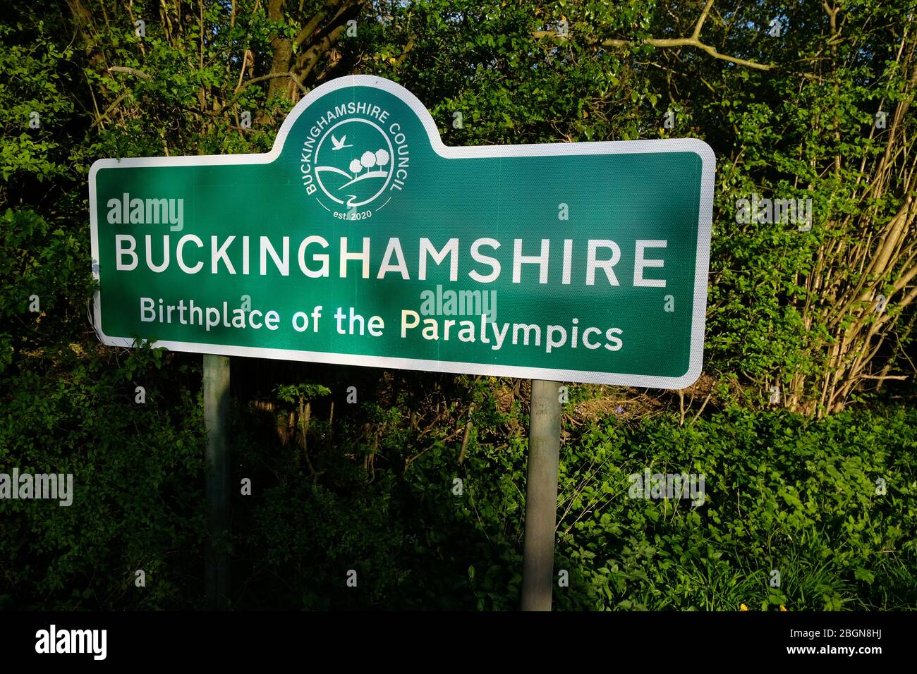 Welcome to Buckinghamshire sign Stock Photo - Alamy