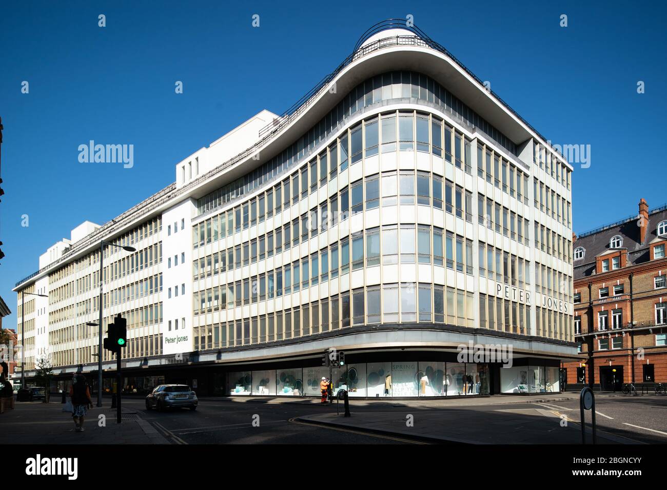 A view peter jones department store hi-res stock photography and images ...