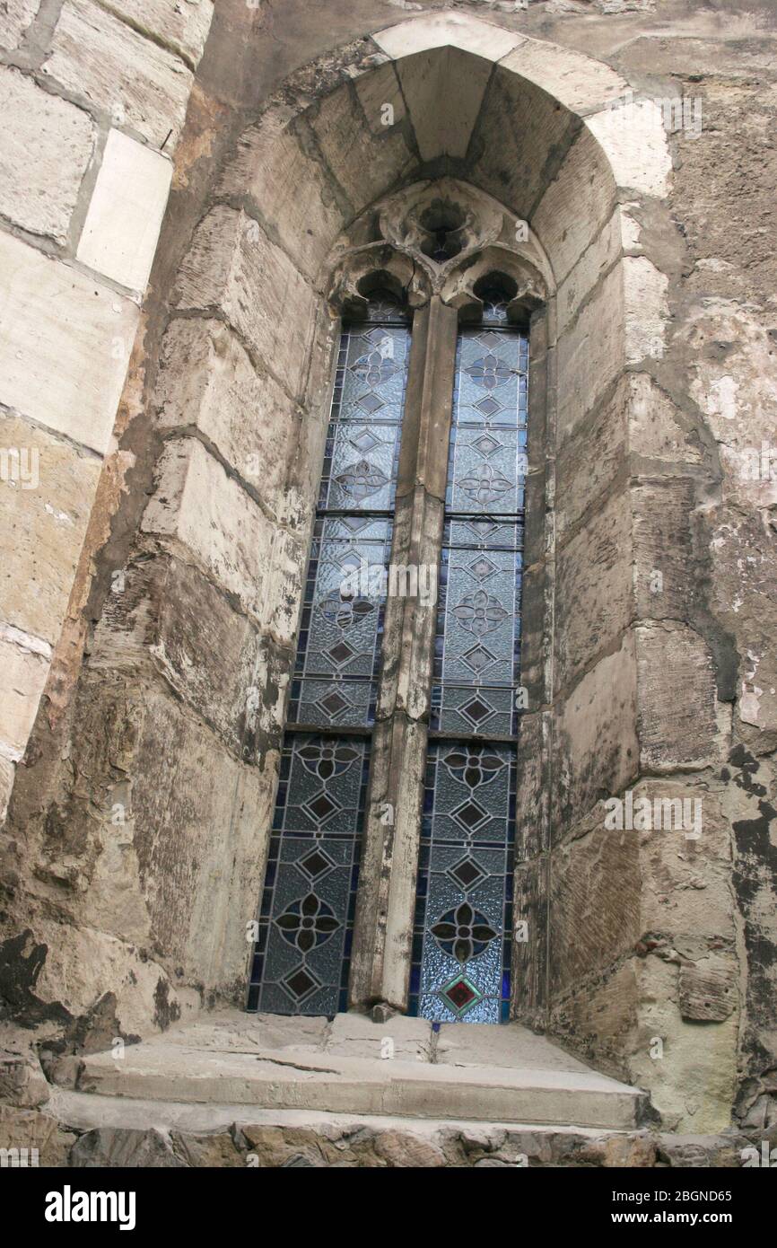 Gothic arches arched windows hi-res stock photography and images - Alamy