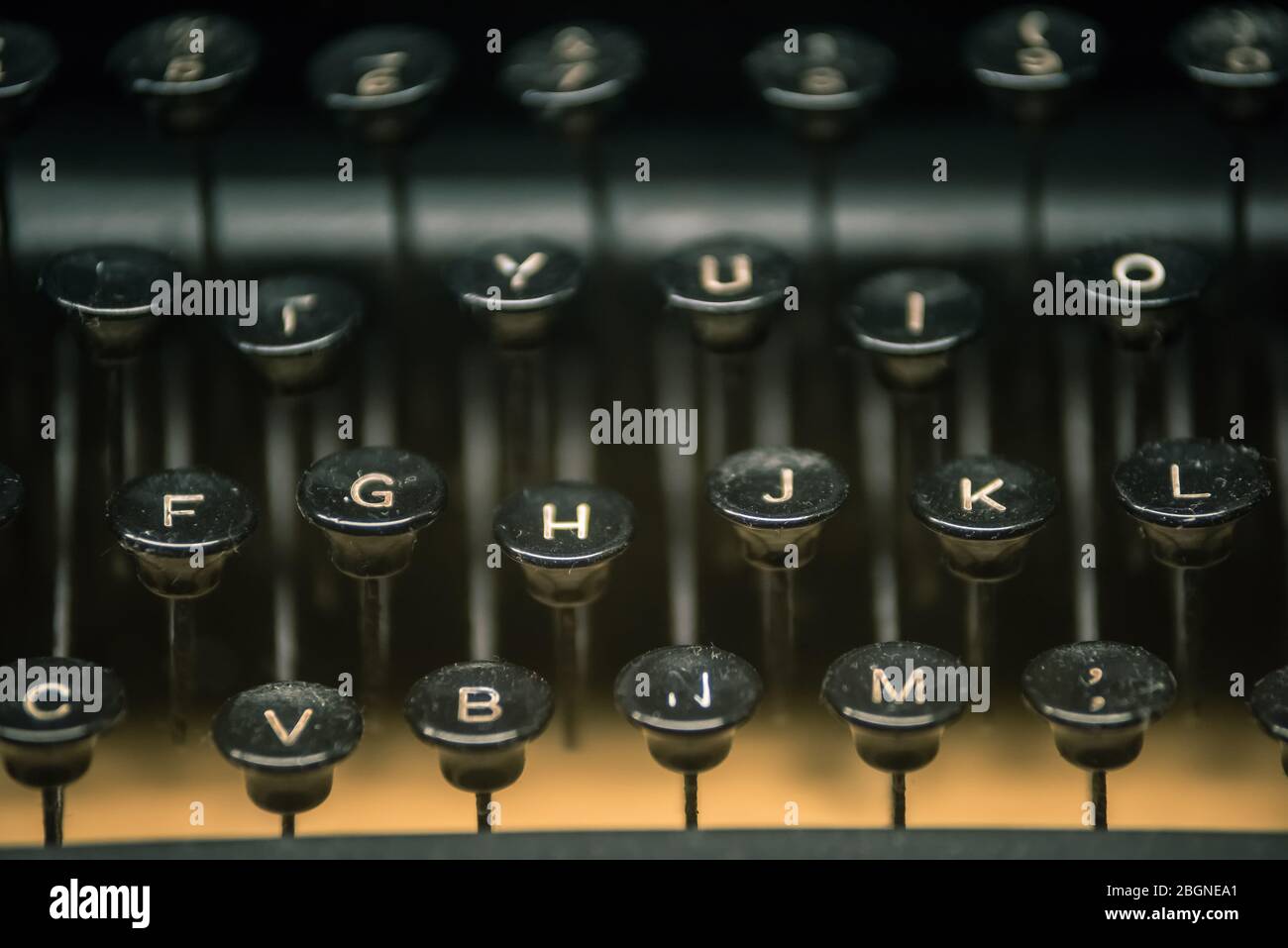 Classic mechanical typewriter hi-res stock photography and images - Alamy