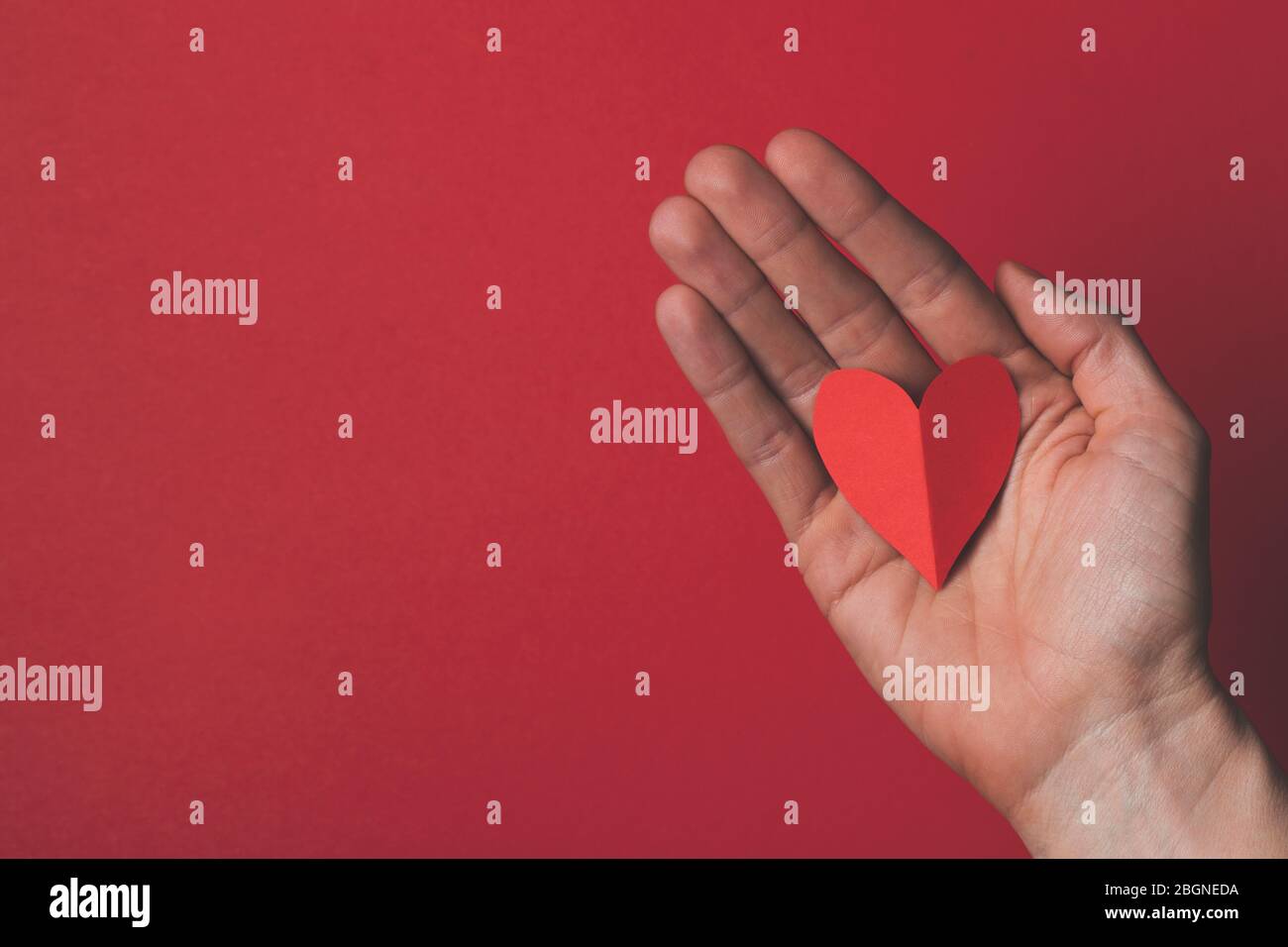 Human heart cut out hi-res stock photography and images - Alamy