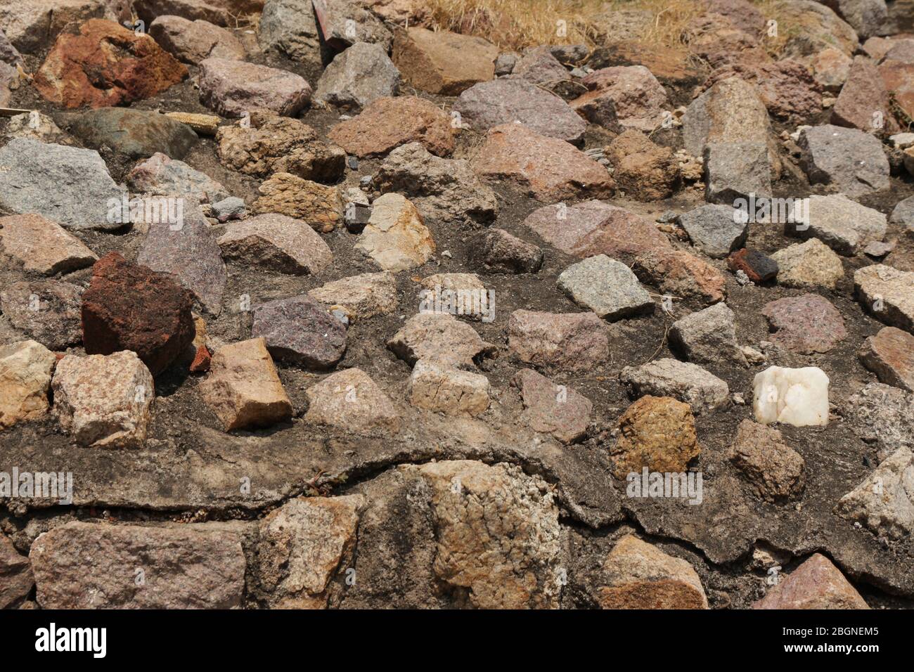 Made by hand has the rustic taste of unfinished and aged walls has ...