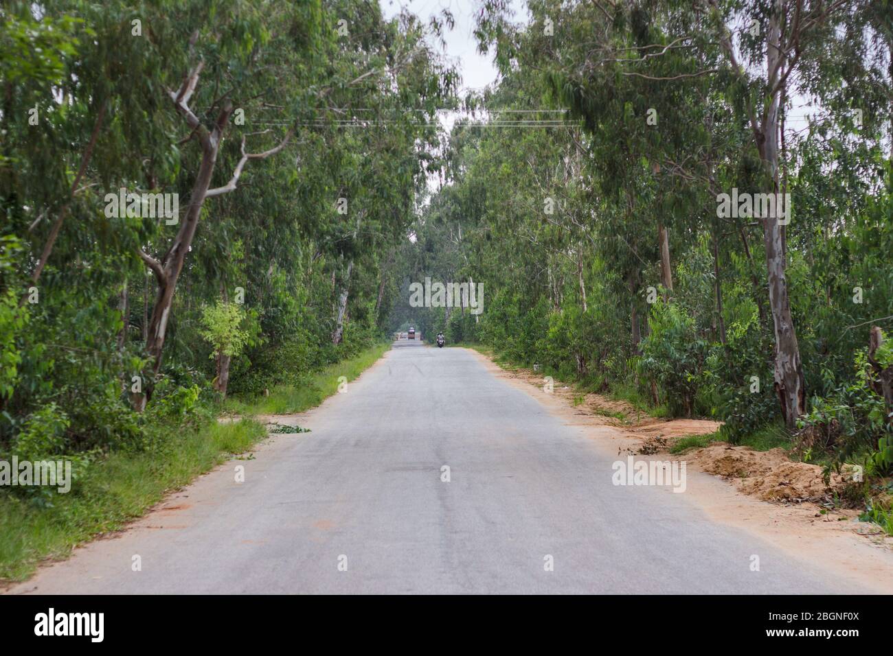 Hilly areas hi-res stock photography and images - Alamy