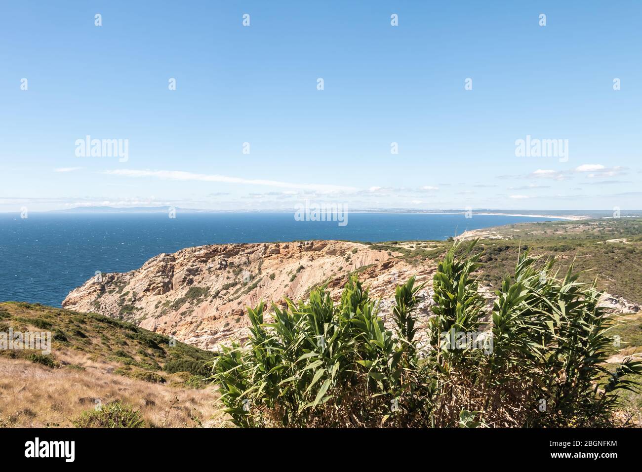 sea view from the cliffs of Cape Espichel near Sesimbra, Portugal Stock Photo - Alamy