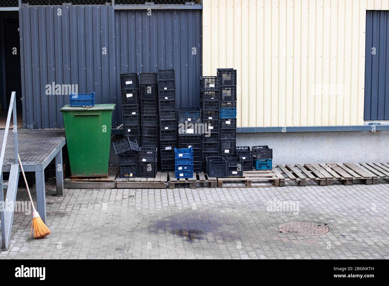 Empty plastic boxes hi-res stock photography and images - Alamy