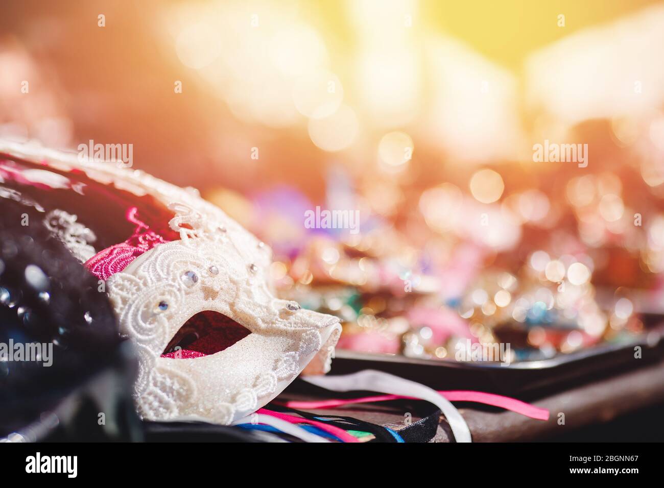 Venetian mask shop market in Italy, sun light Stock Photo - Alamy