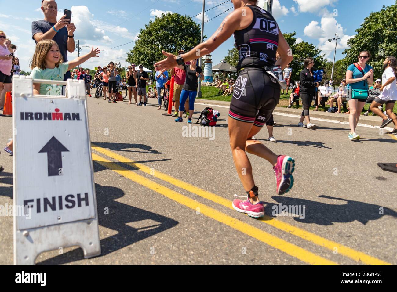 Run cycle race hi-res stock photography and images - Alamy