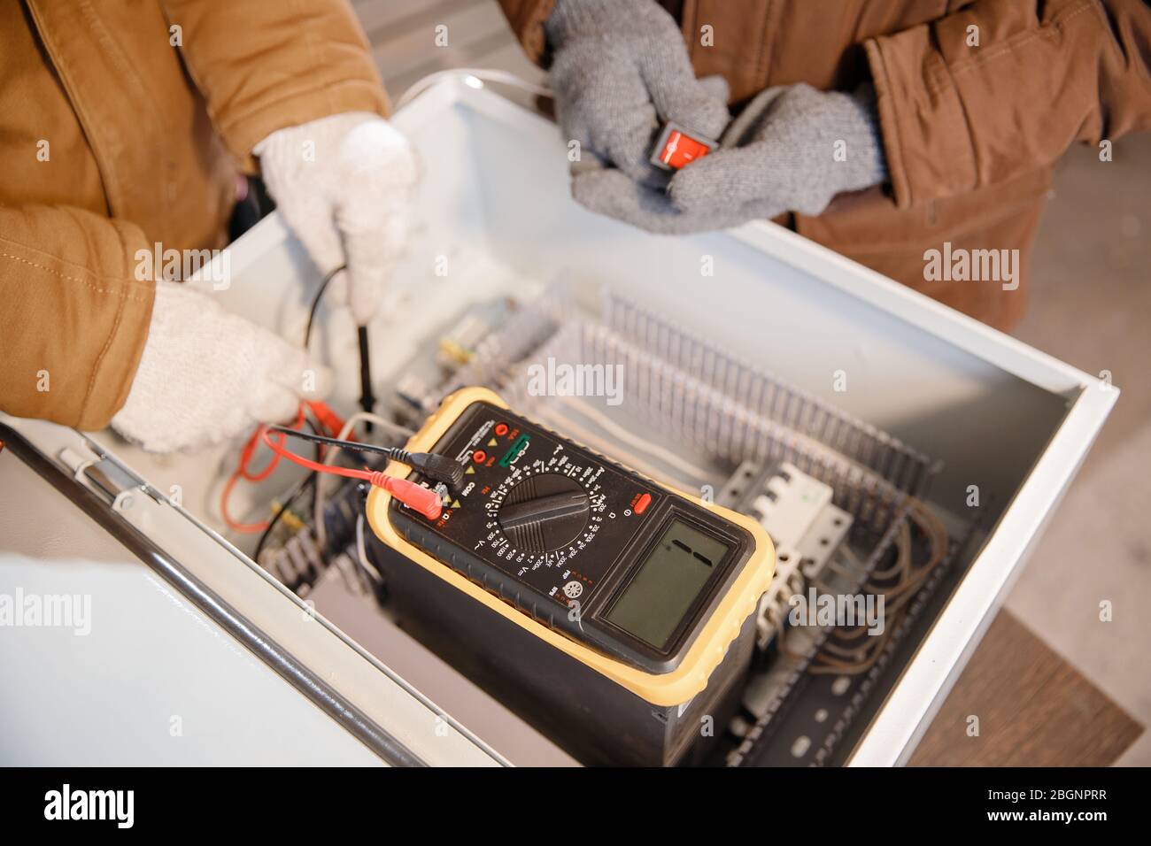 Smart meter installation hi-res stock photography and images - Alamy