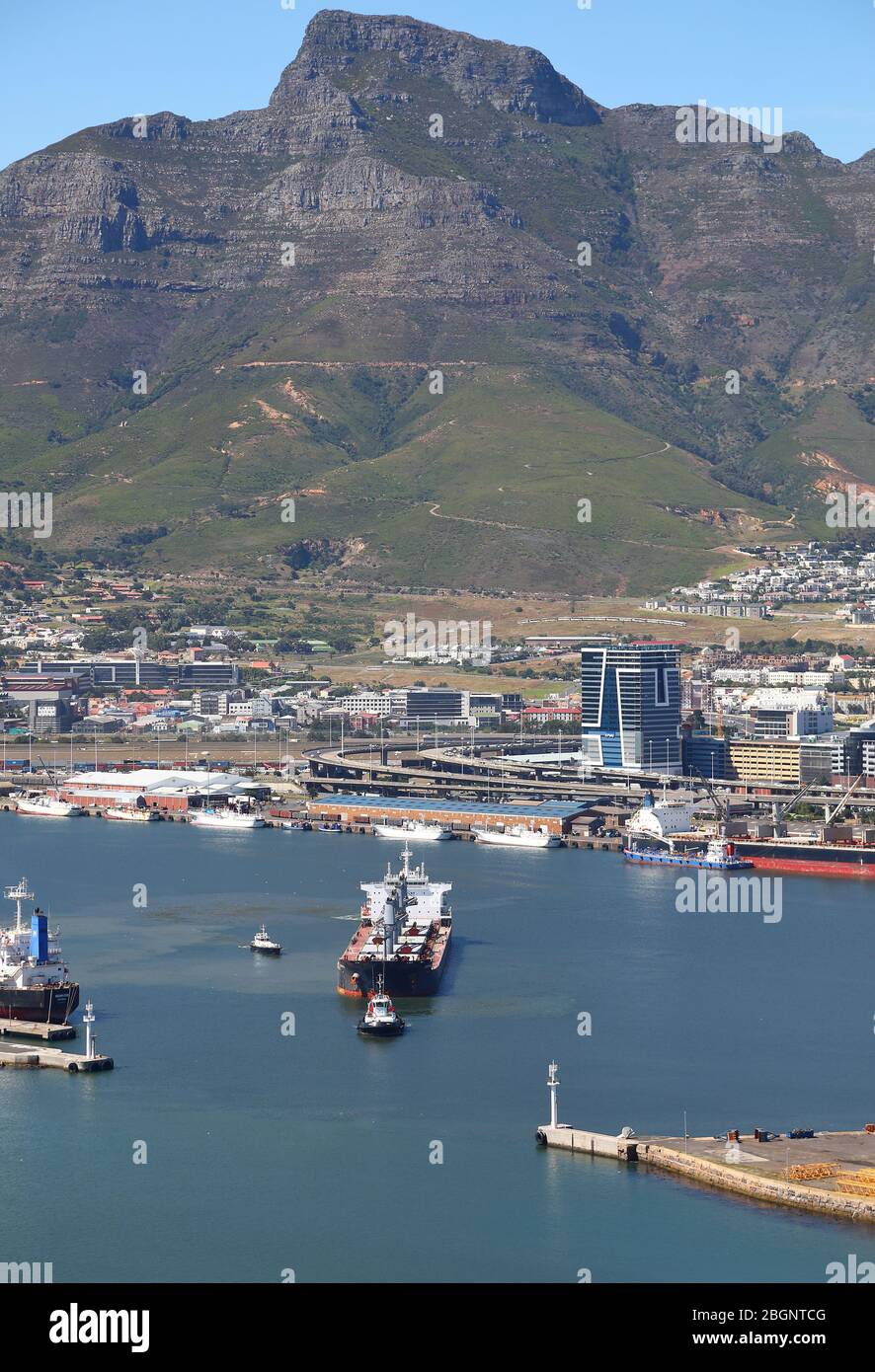 Aerial view of Cape Town Harbour and Container Terminal Stock Photo - Alamy