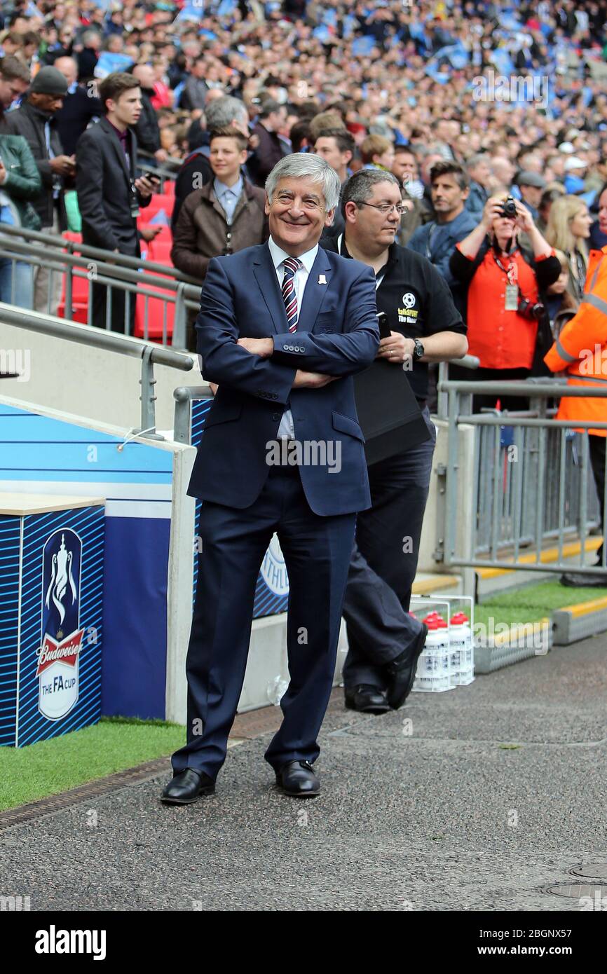 Fa chairman david bernstein hi-res stock photography and images - Alamy