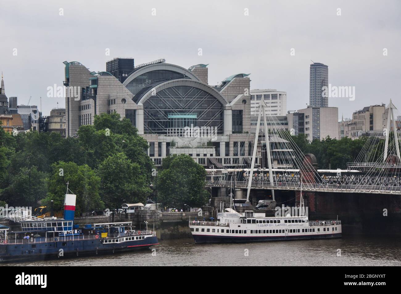 Cantilevered clock hi-res stock photography and images - Alamy