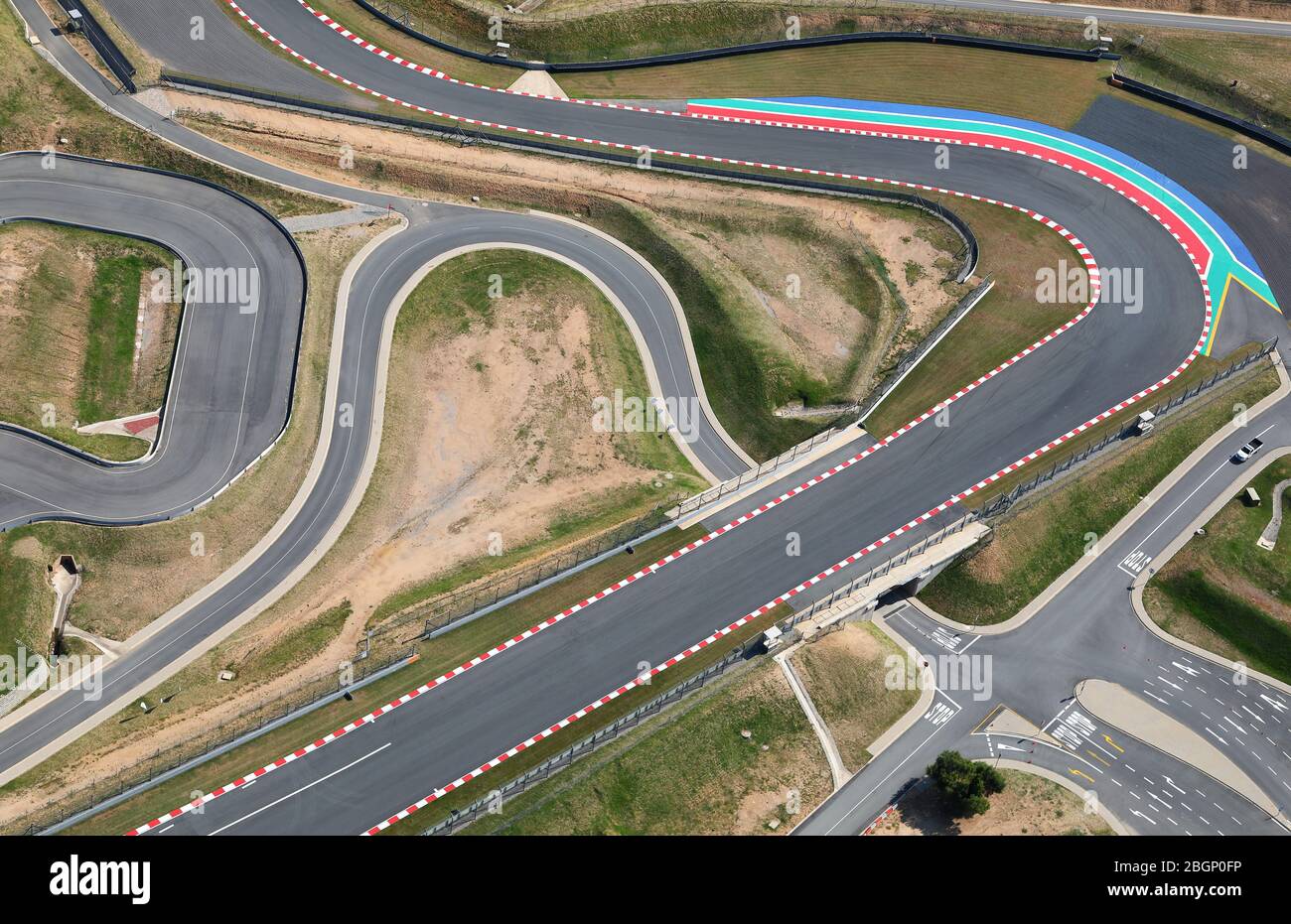 Race track aerial hi-res stock photography and images - Alamy