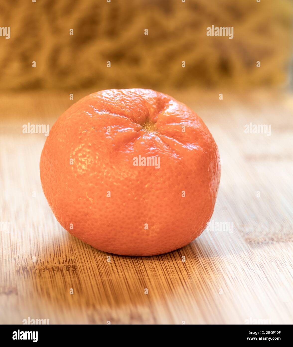 Tangerine pip hi-res stock photography and images - Alamy