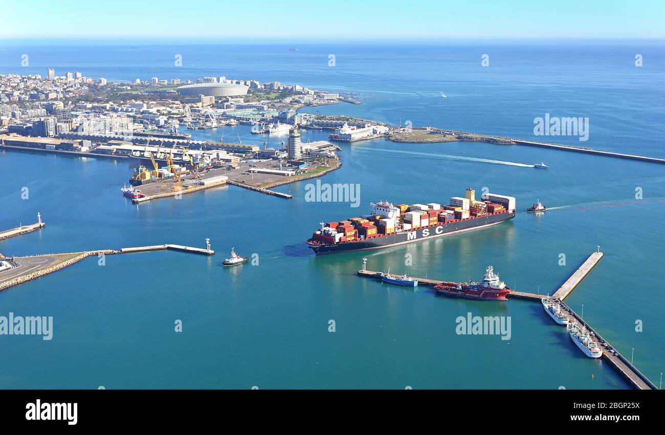 Aerial view of Cape Town Harbour and Container Terminal Stock Photo - Alamy