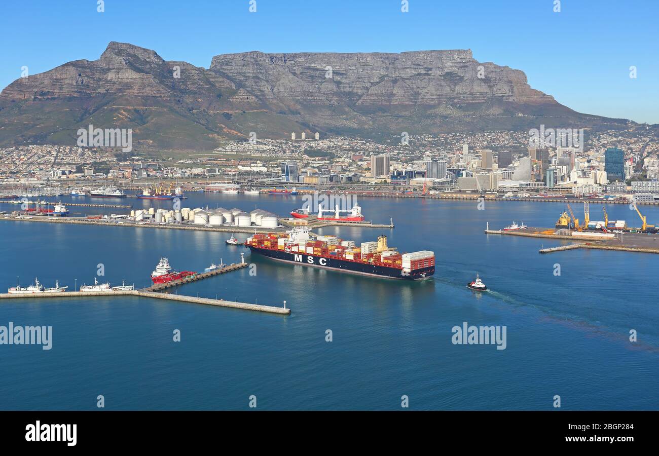 Aerial view of Cape Town Harbour and Container Terminal Stock Photo - Alamy