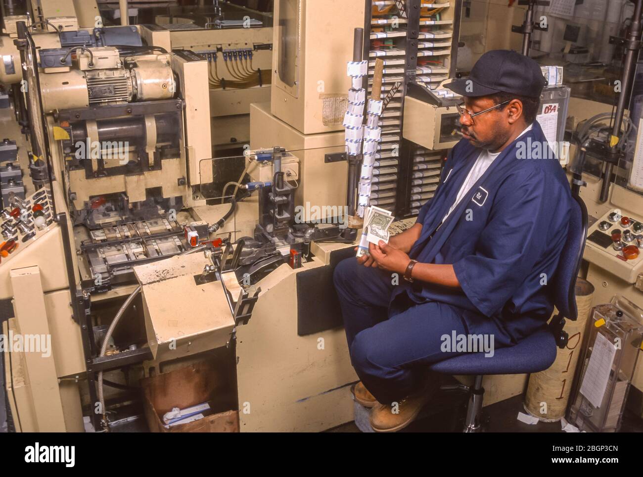 U s bureau of engraving and printing hi-res stock photography and ...