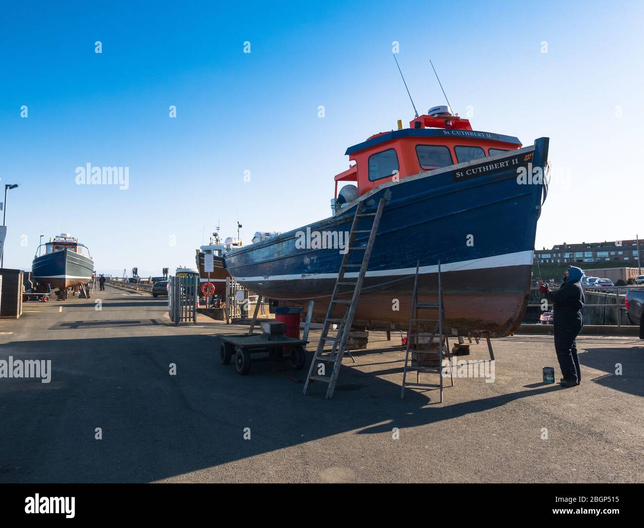 Amble harbour village hi-res stock photography and images - Alamy