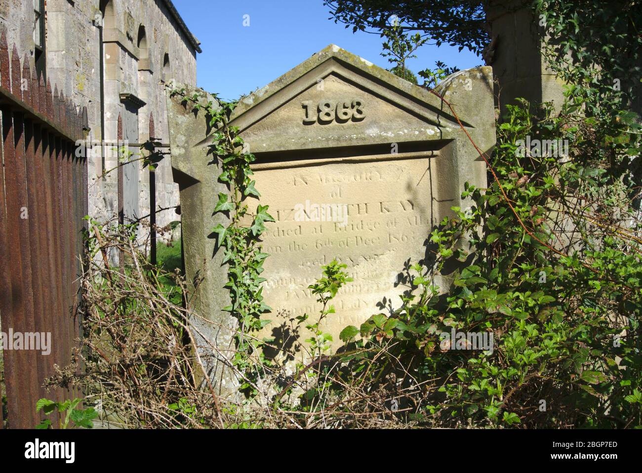 Overgrown church cemetery hi-res stock photography and images - Alamy
