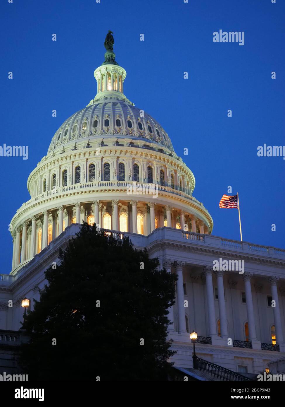 Federal parliament staff hi-res stock photography and images - Alamy