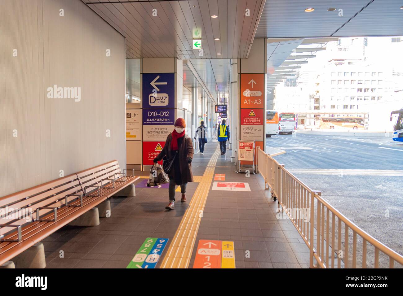 Shinjuku expressway bus terminal hi-res stock photography and images ...