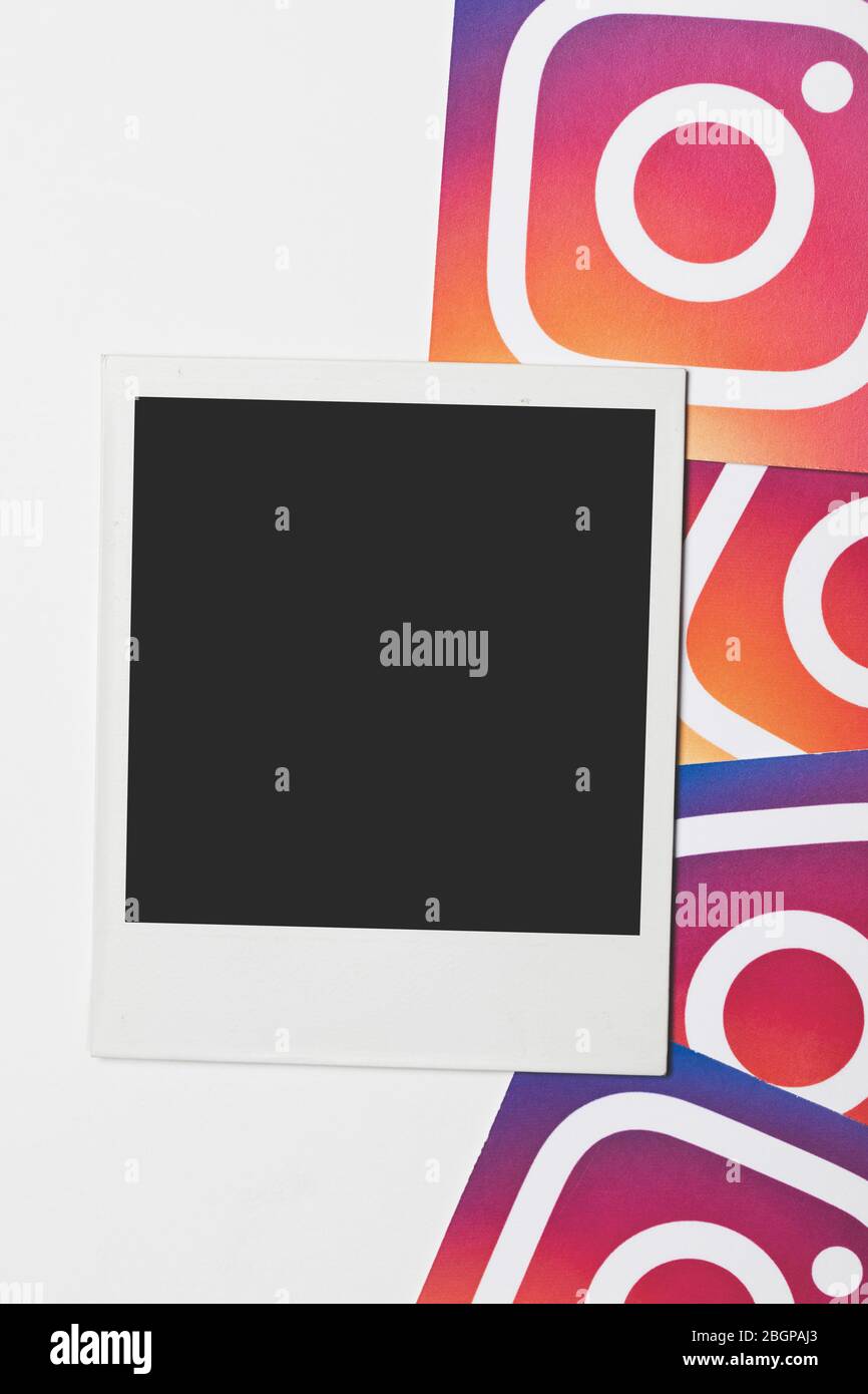 Instagram logo polaroid hi-res stock photography and images - Alamy