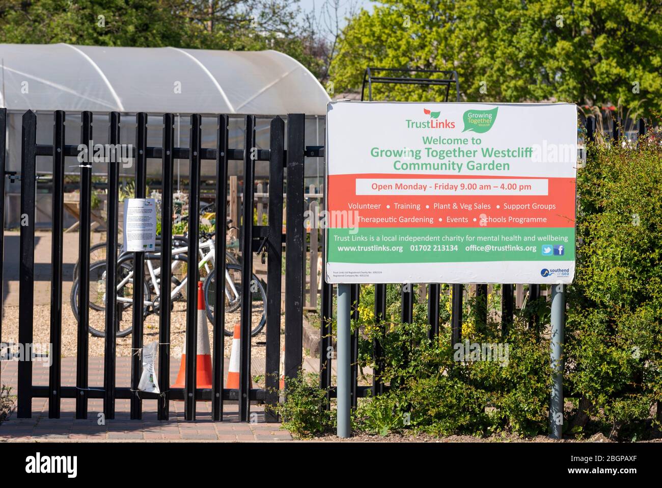 Community garden sign hi-res stock photography and images - Alamy