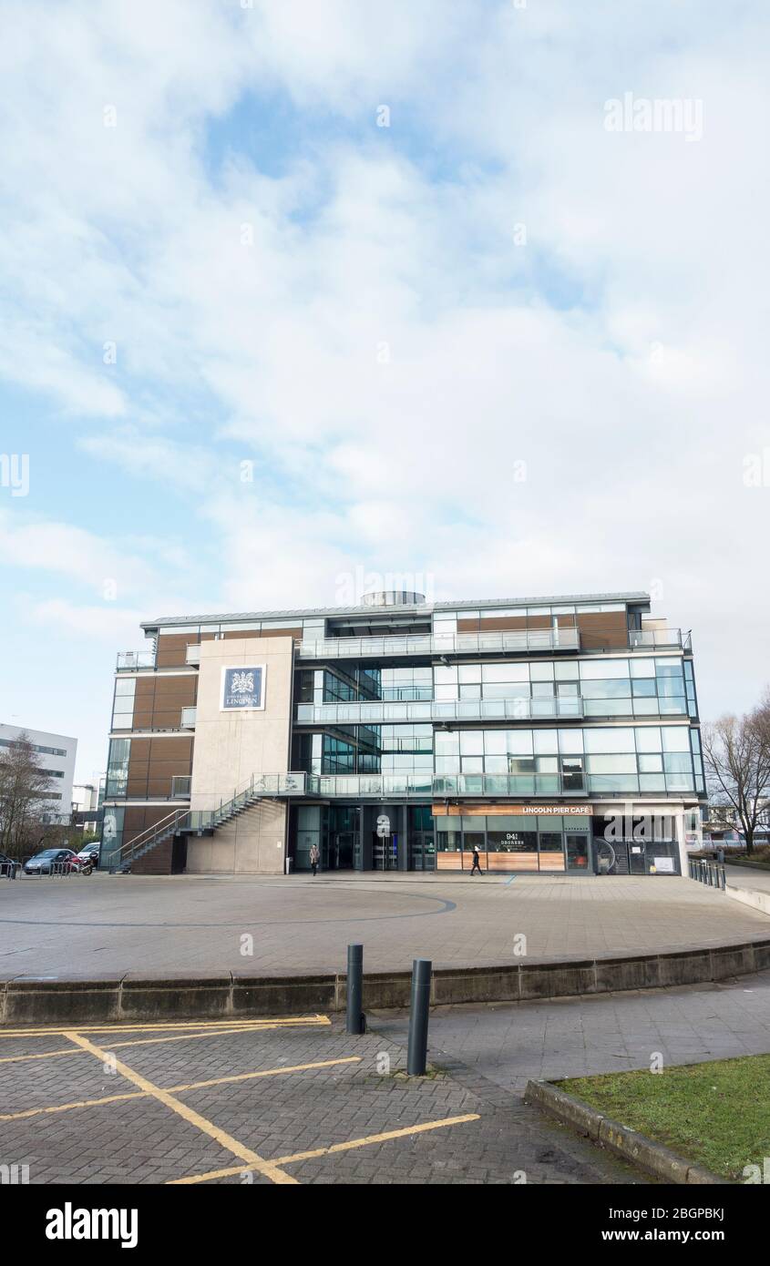 Minerva building university of lincoln 2019 hi-res stock photography ...