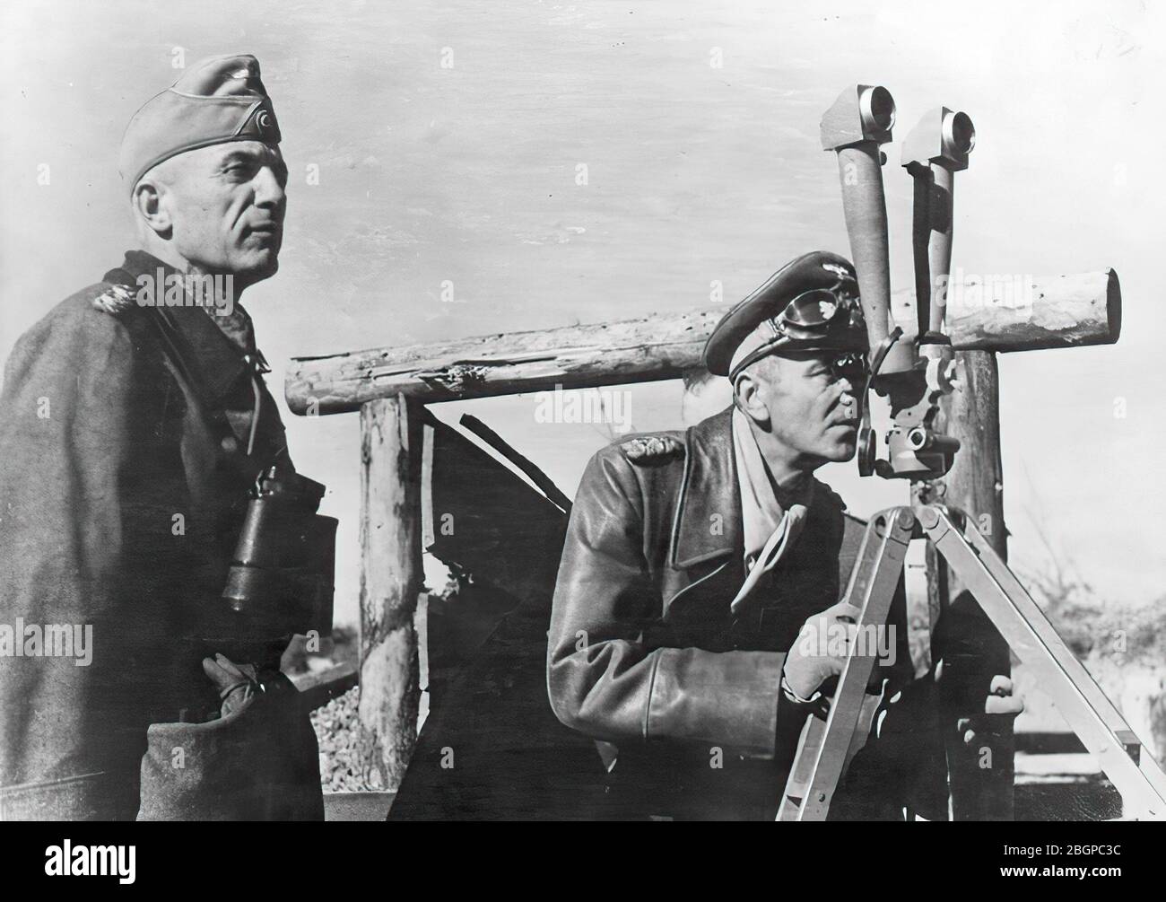 German soldiers at an observation post in the trenches on the Eastern ...