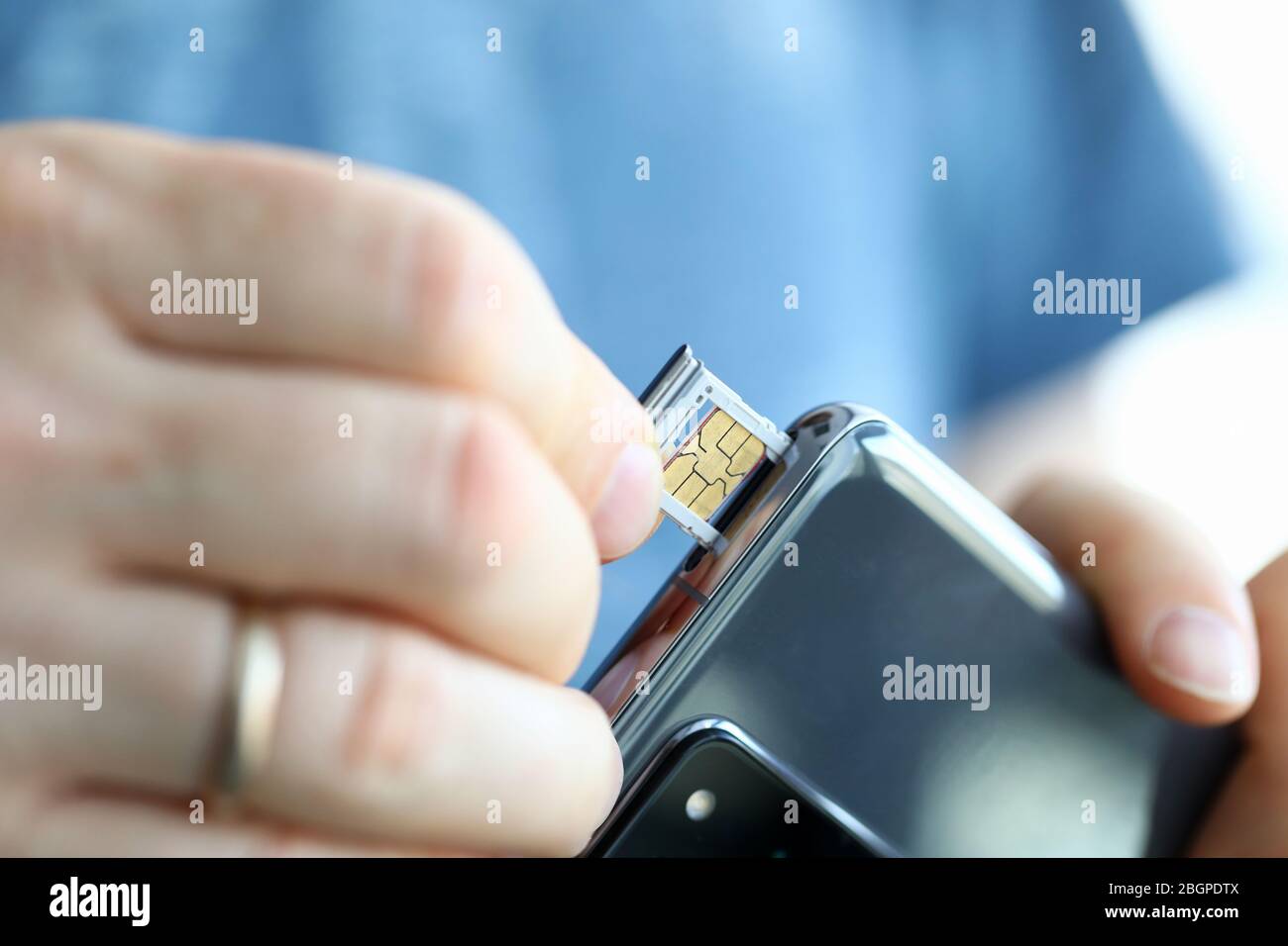 Change sim hi-res stock photography and images - Alamy