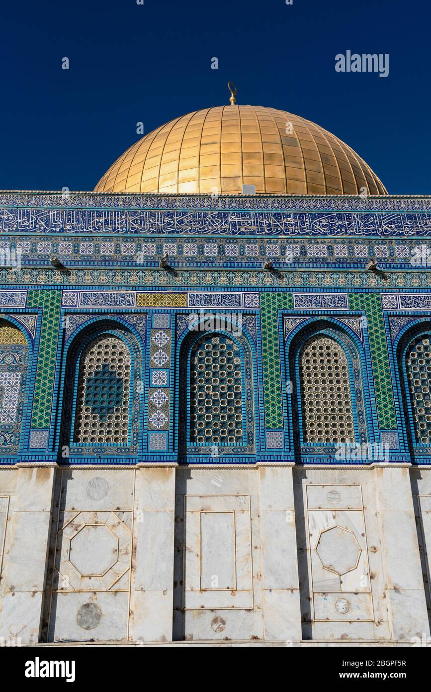 Israel, Jerusalem, al-Haram ash-Sharif, The Dome of the Rock shrine ...