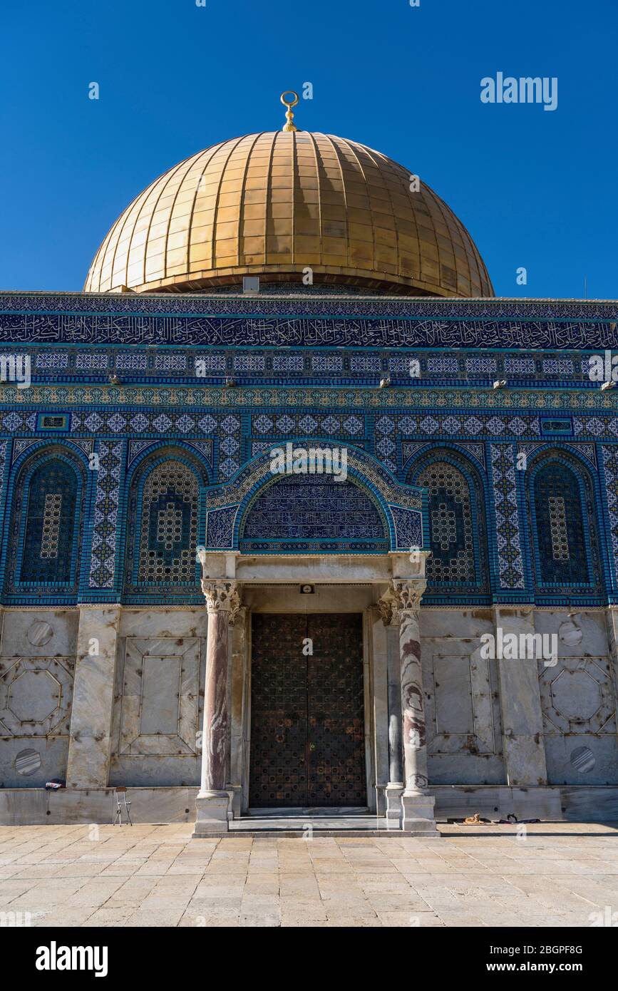 Israel, Jerusalem, al-Haram ash-Sharif, The Dome of the Rock shrine ...