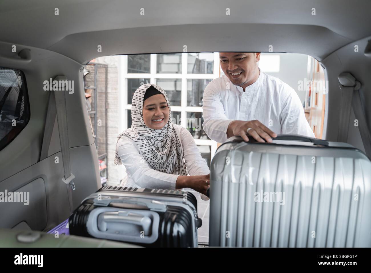 Asian malay family with car hi-res stock photography and images - Alamy