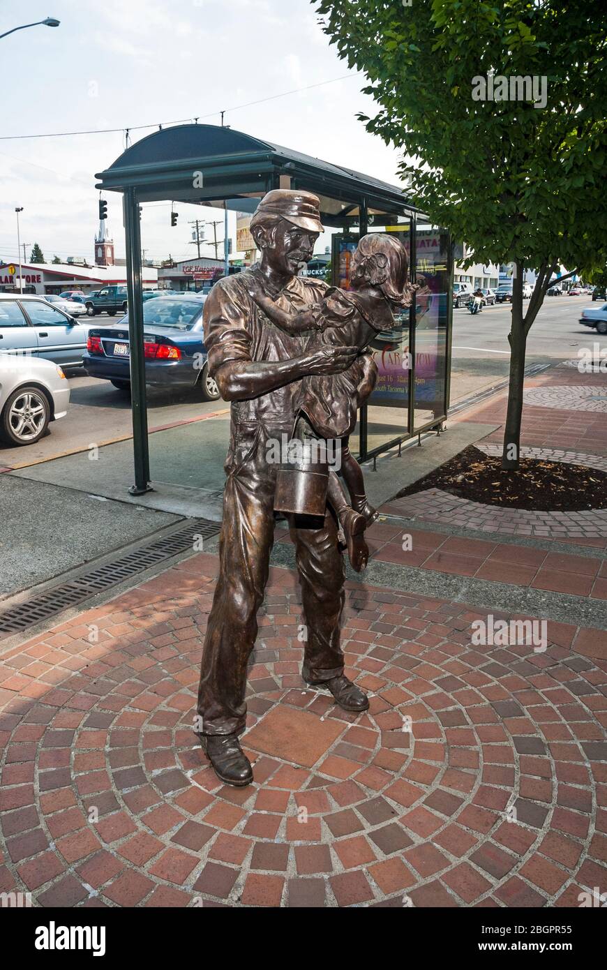 Larry Anderson's 1984 "Coming Home" statue in South Tacoma, Washington ...
