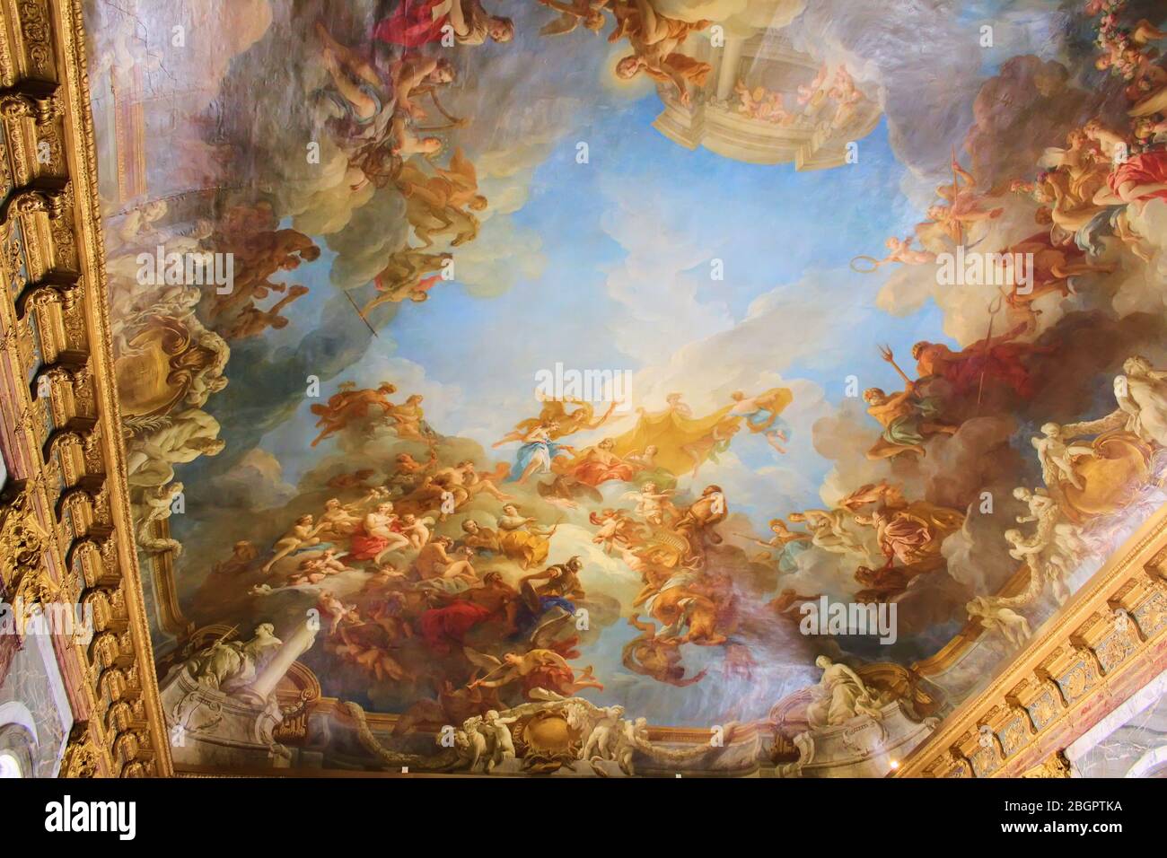 Hercules room versailles ceiling hi-res stock photography and images ...