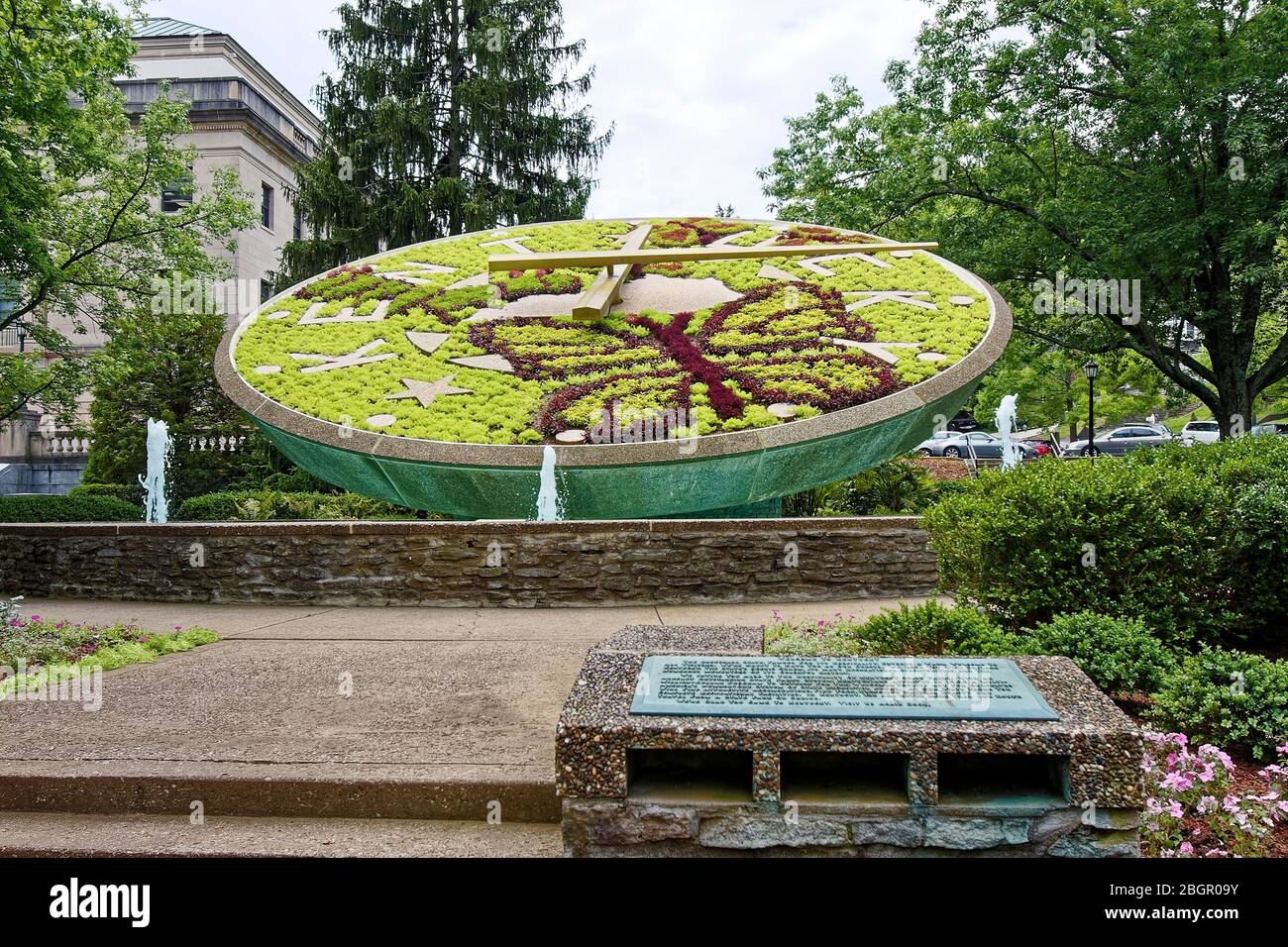 large floral clock, landmark, 1961, 34 feet diameter, suspended above ...