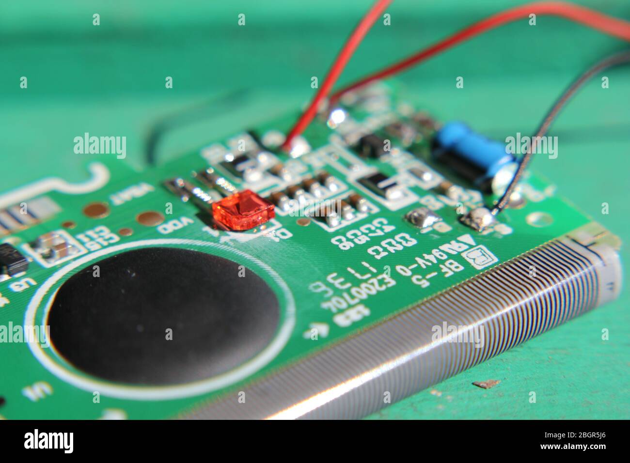 Simple computer parts and pieces and technology, microelectronics Stock ...