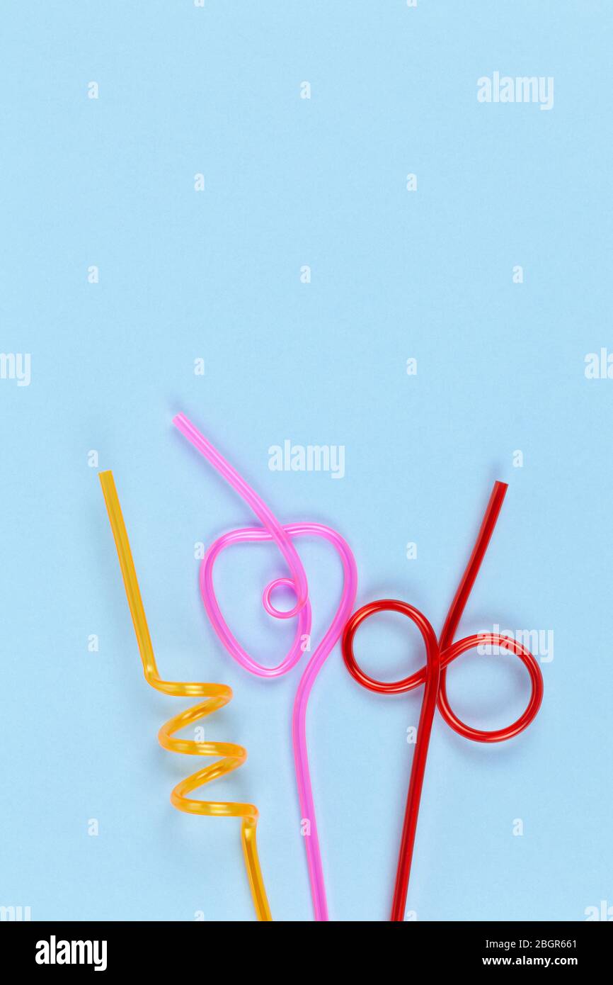 Curly straw hi-res stock photography and images - Alamy