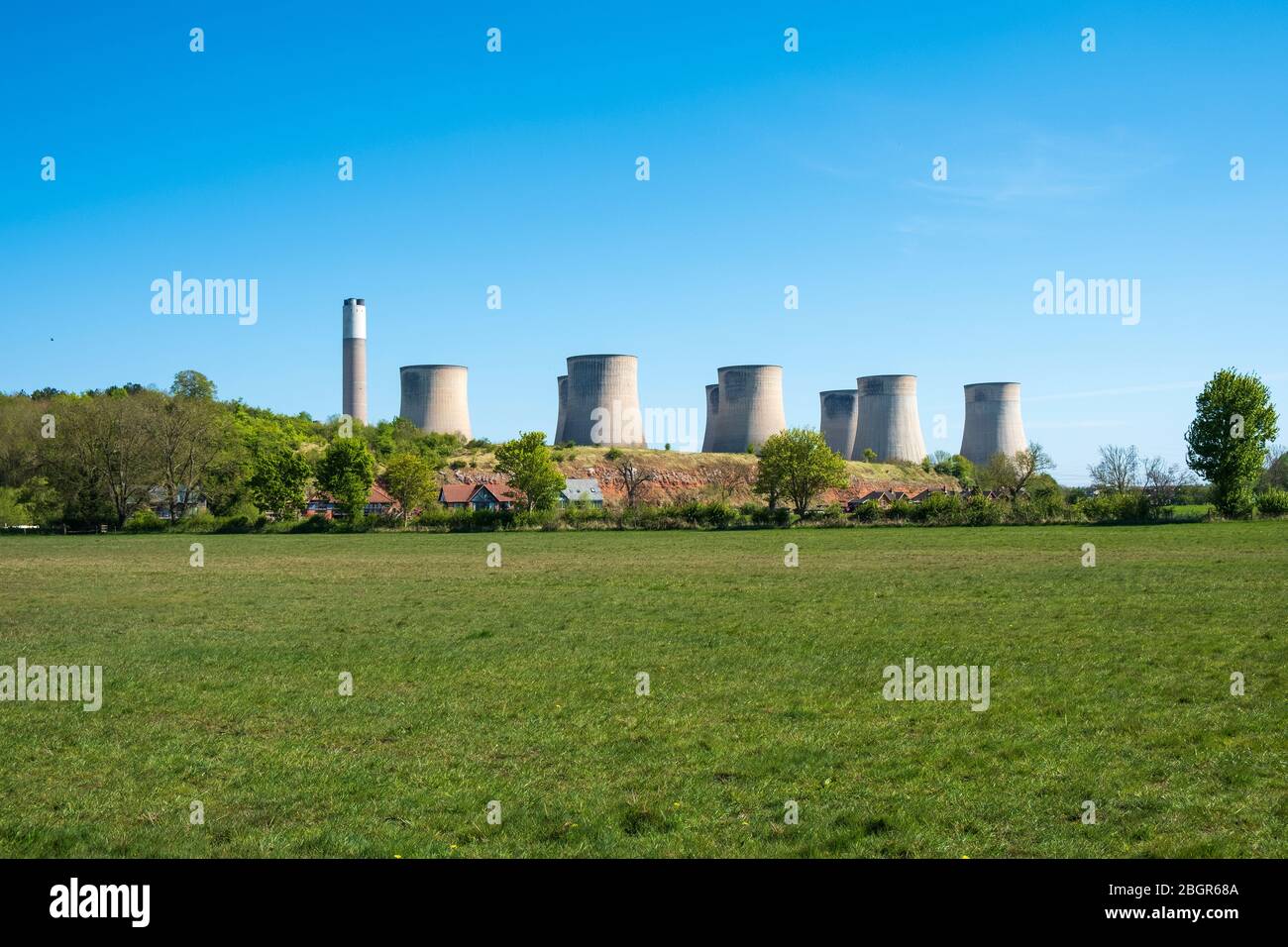 Countryside power station background image Stock Photo - Alamy