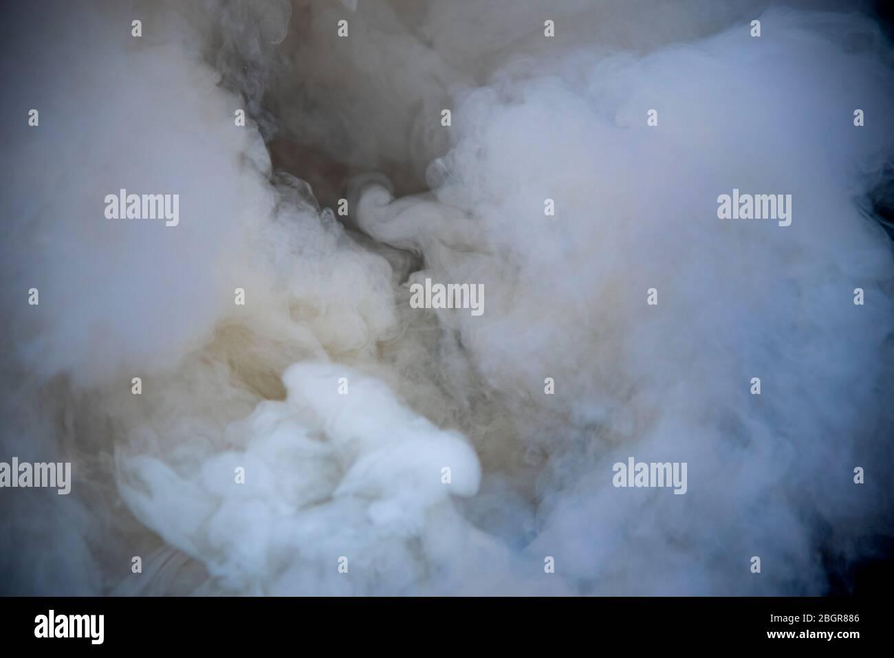 Thick smoke bomb hi-res stock photography and images - Alamy