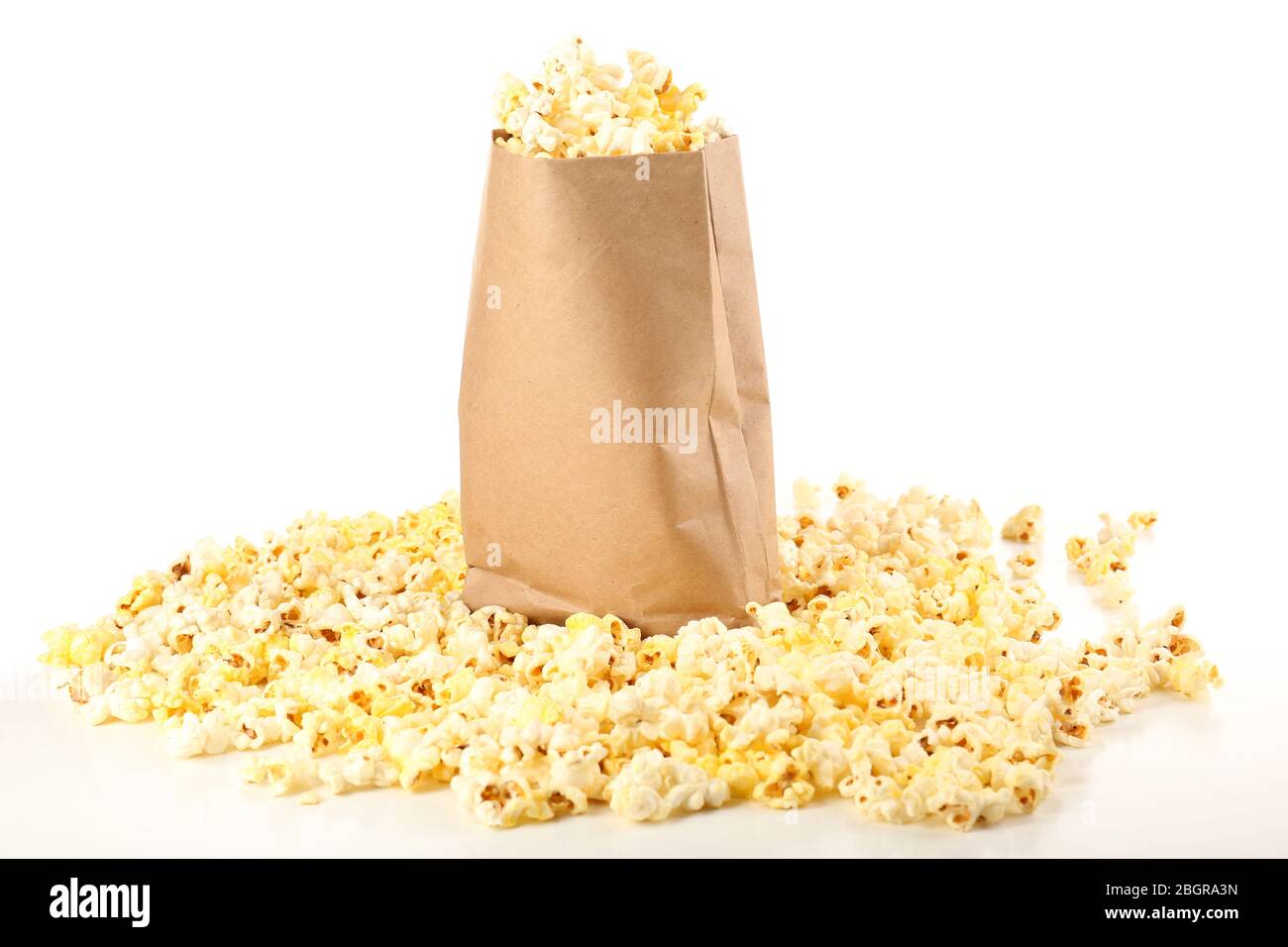 Popcorn in paper bag isolated on white Stock Photo - Alamy