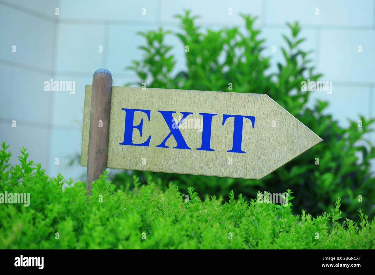 Exit sign at park Stock Photo - Alamy