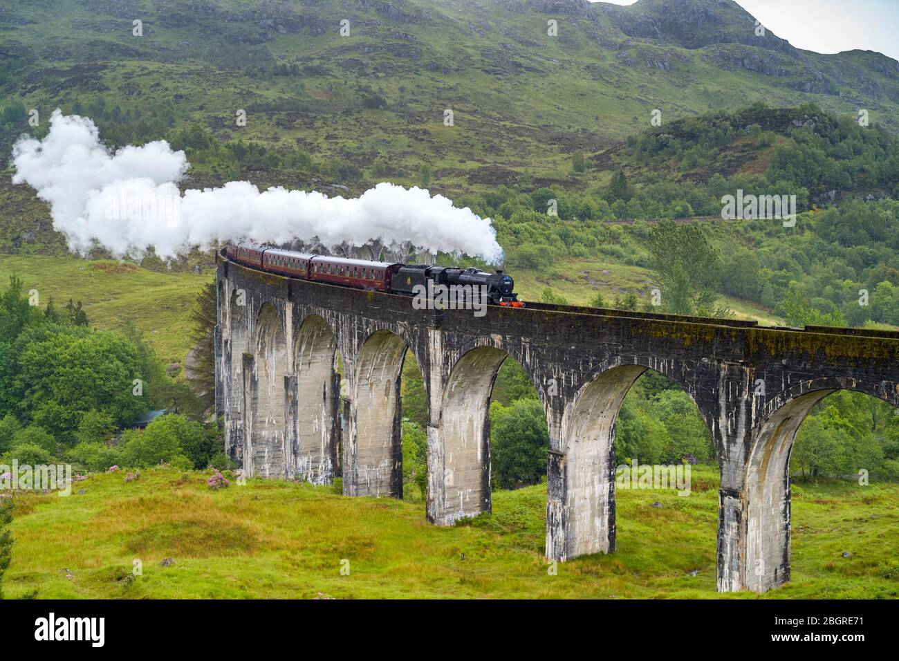 Jacobite steam train scotland scottish hi-res stock photography and ...