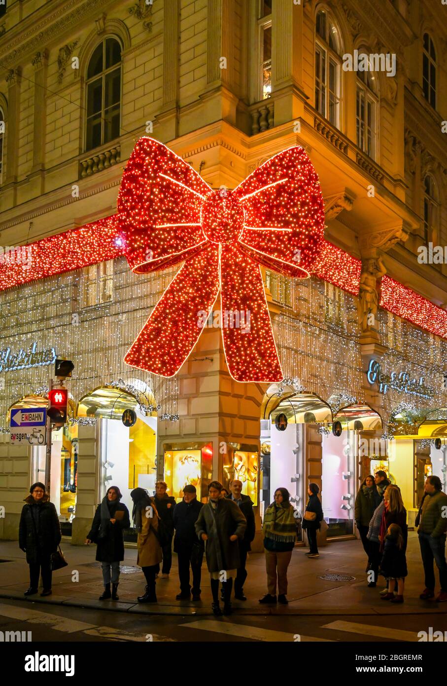 VIENNA, AUSTRIA - NOVEMBER 2019: Large bow made of Christmas lights on ...