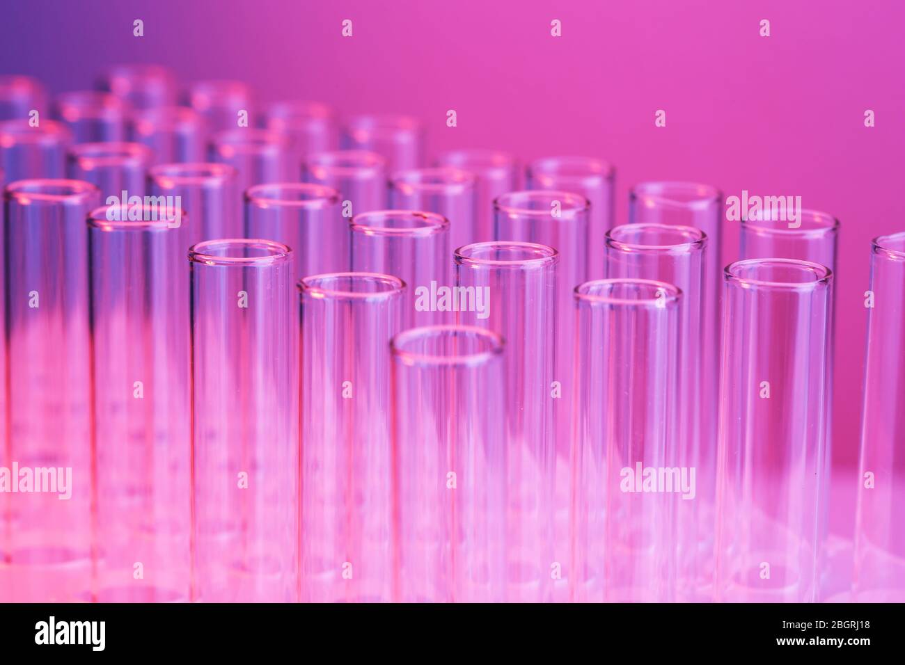 Empty long test tubes hi-res stock photography and images - Alamy