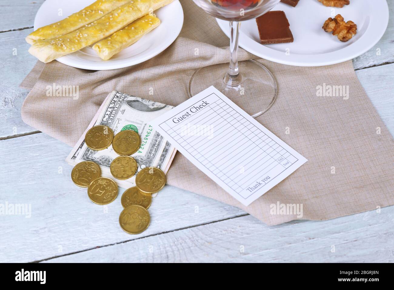 Remnants of dinner hi-res stock photography and images - Alamy