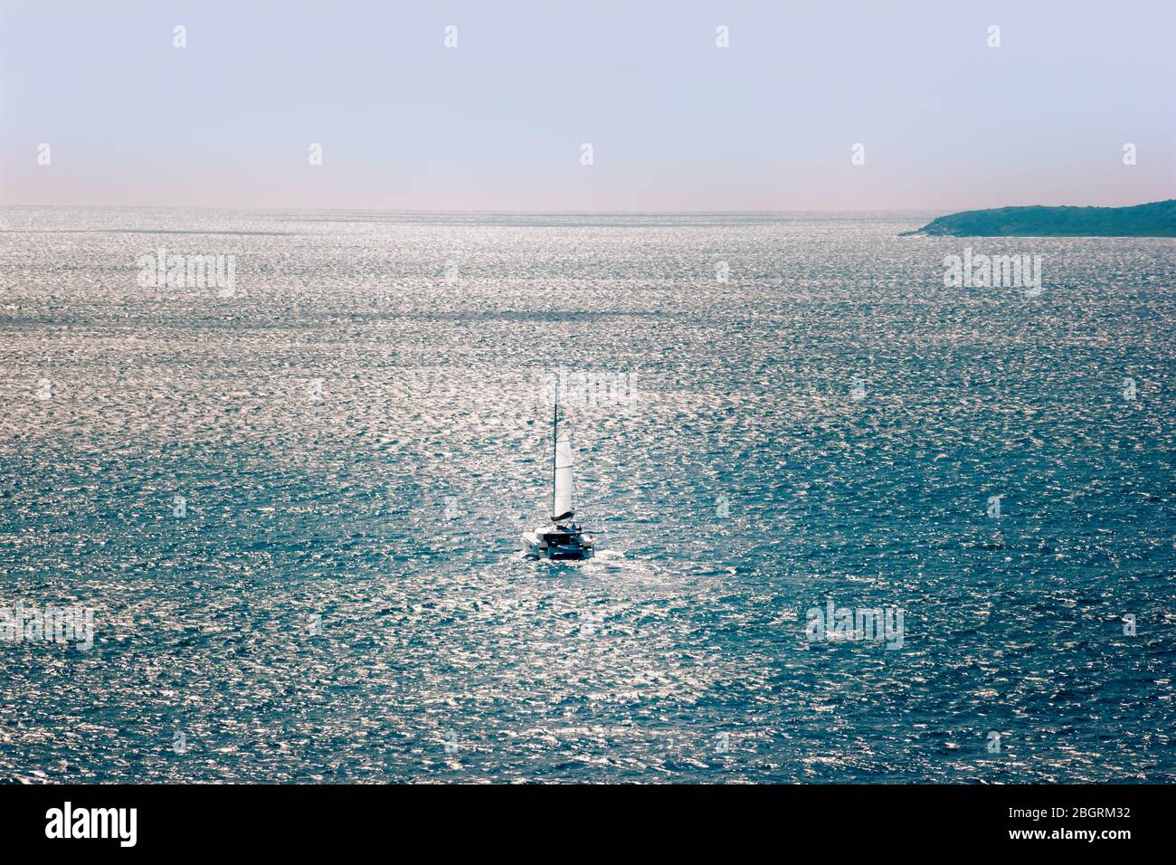 Freedom - Sailing into the big blue Stock Photo - Alamy