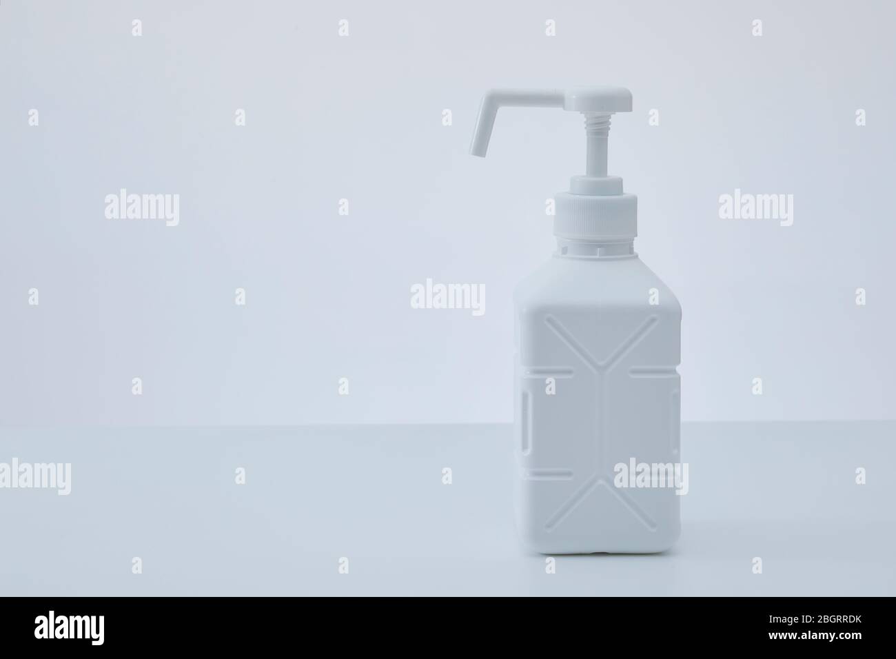 Ethanol disinfection hi-res stock photography and images - Alamy